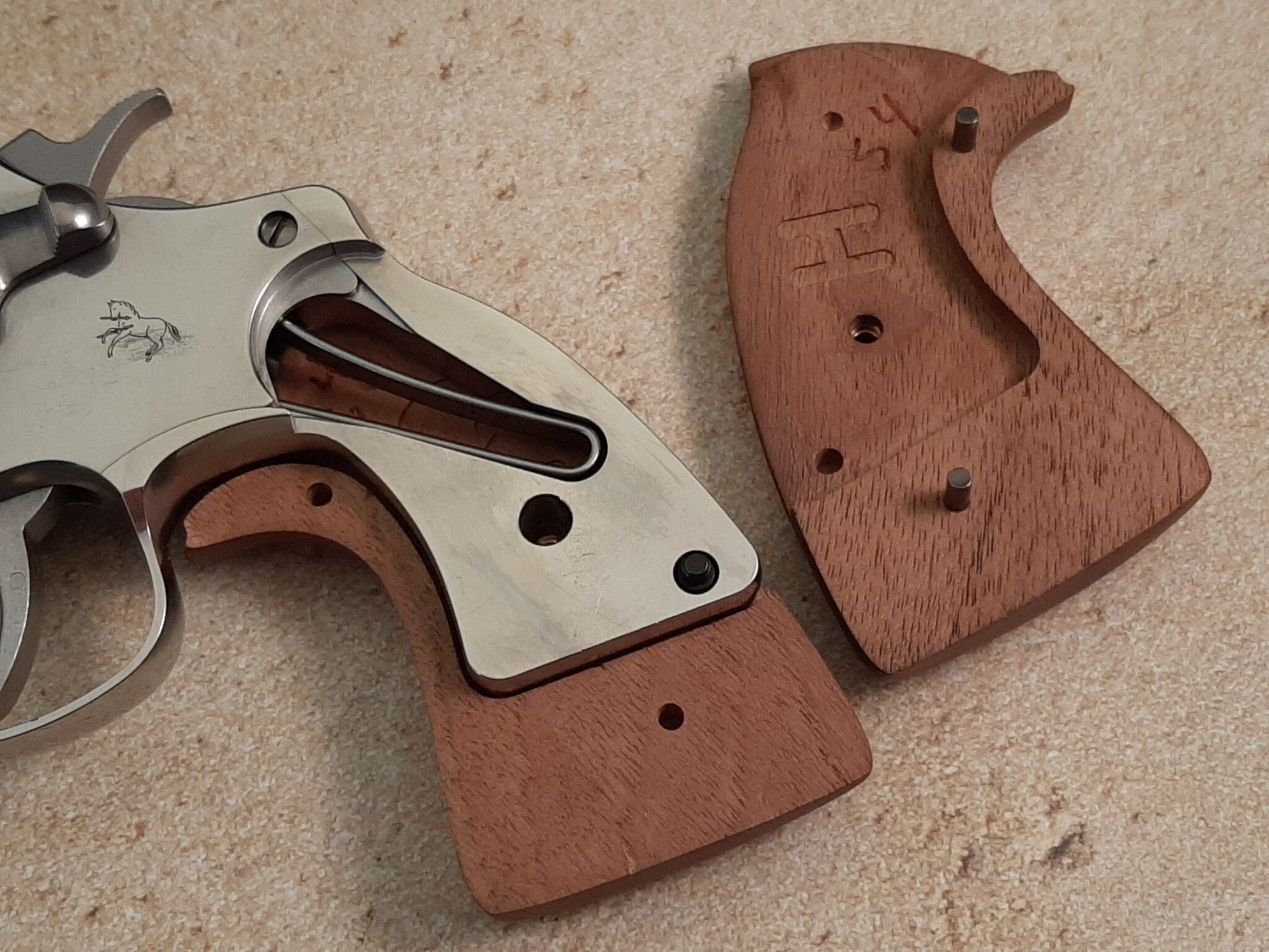 Colt’s New Viper – RevolverGuy.Com