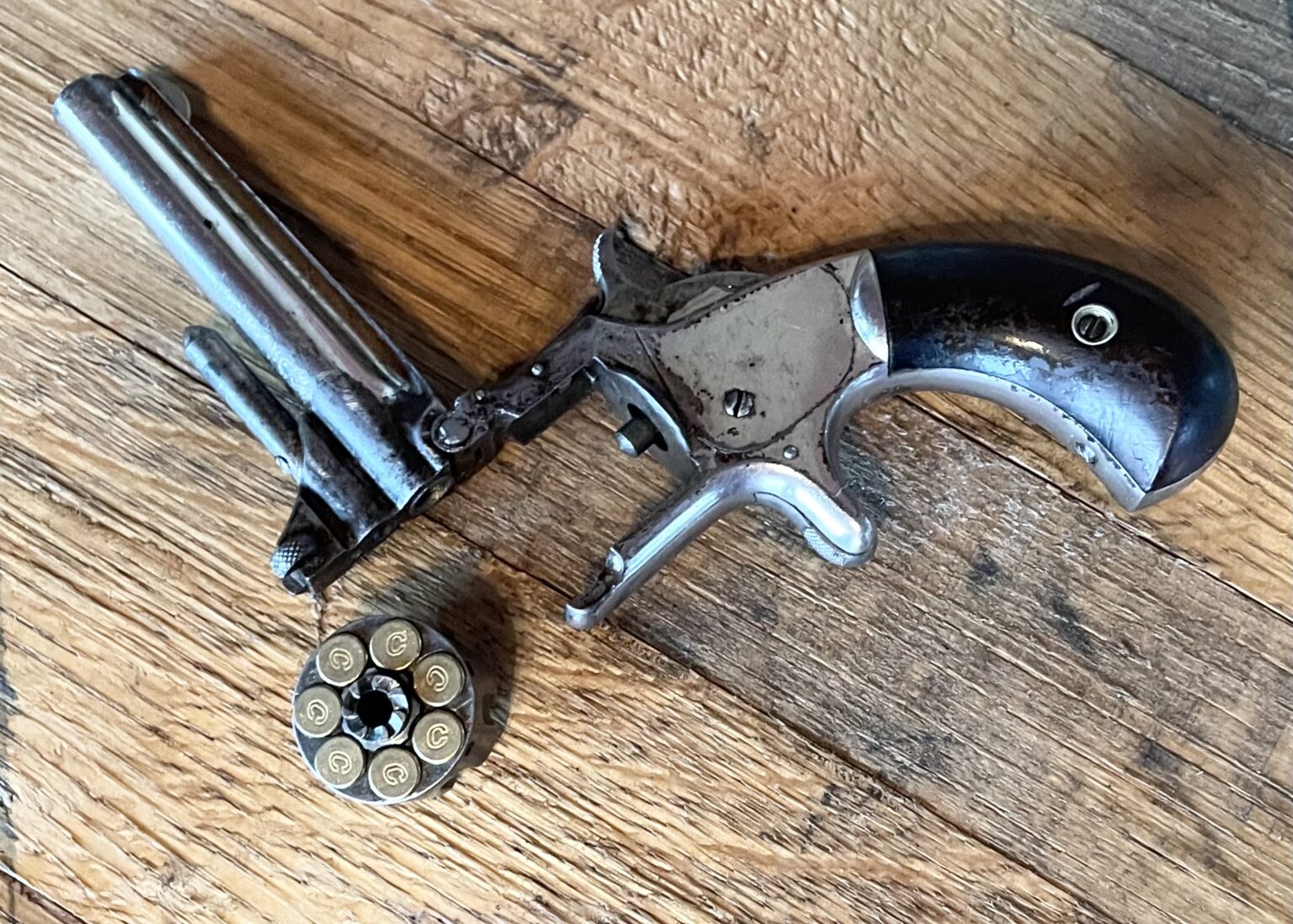 Smith & Wesson Model 1 – Their First Firearm – RevolverGuy.Com