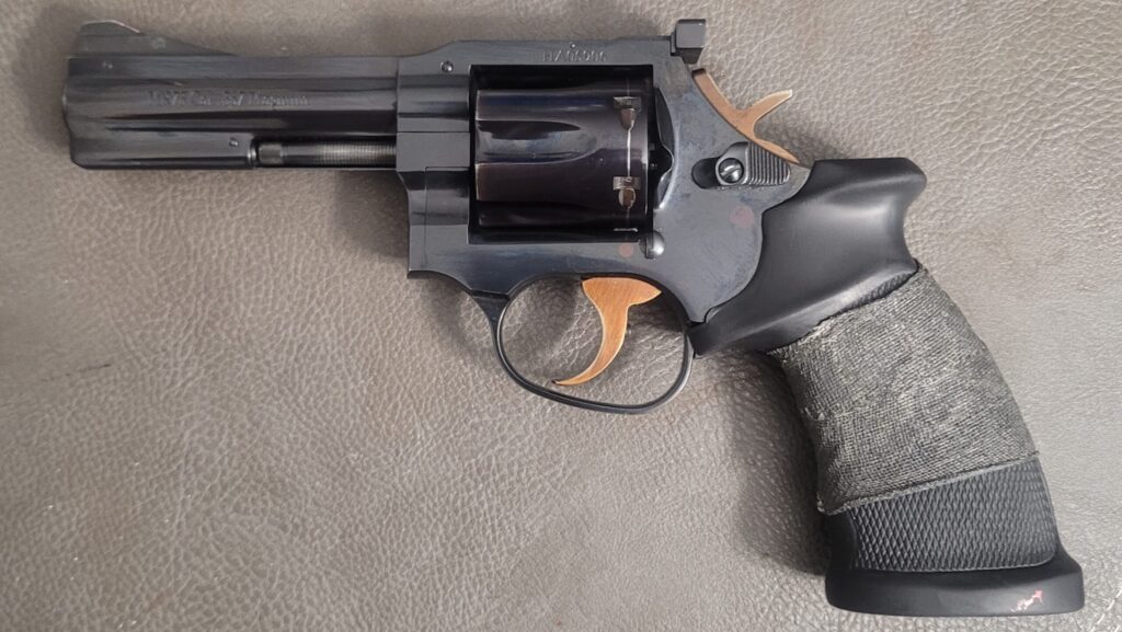 A Shooter’s review of the Manurhin MR 73 – RevolverGuy.Com